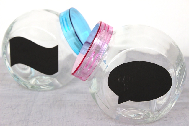 How-to: DIY Chalkboard Cookie Jar Labels | Cheryl's Cookies