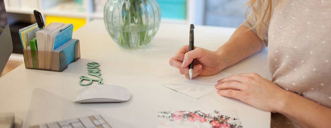 100 Thoughtful Sympathy Card Messages | Petal Talk