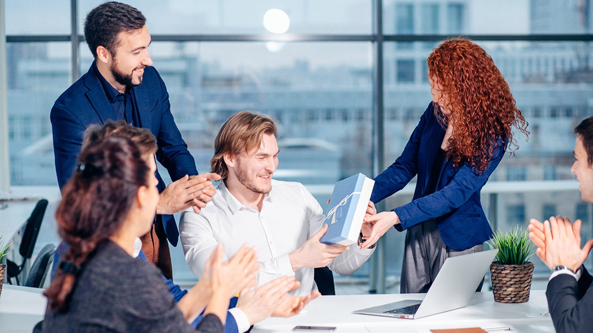 Administrative Professionals Week: Celebrating the Heroes at Work ...