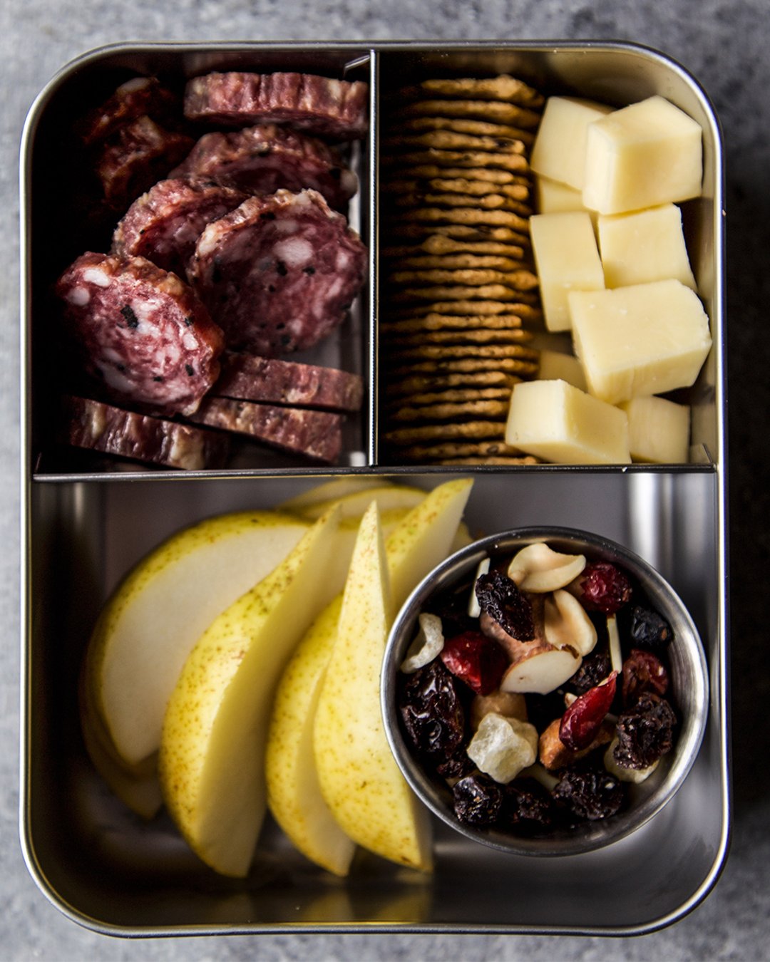 3 Easy Road Trip Snacks for Summer | The Table by Harry & David