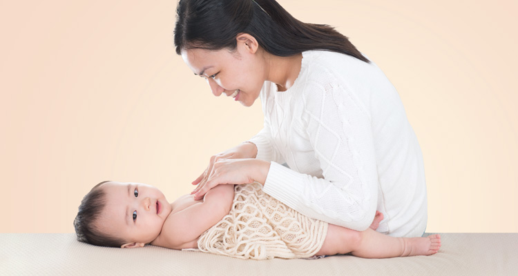 4 Cara Tingkatkan Bonding dengan Bayi