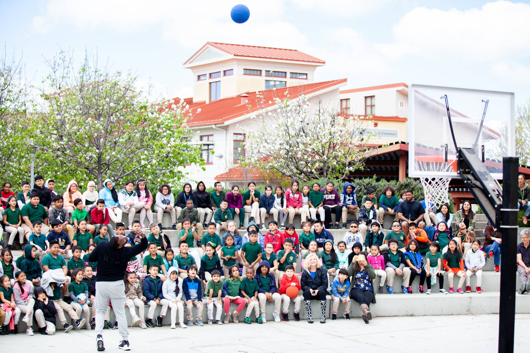 Baron Davis Teaches Kids About the Importance of Good Sleep | Leesa