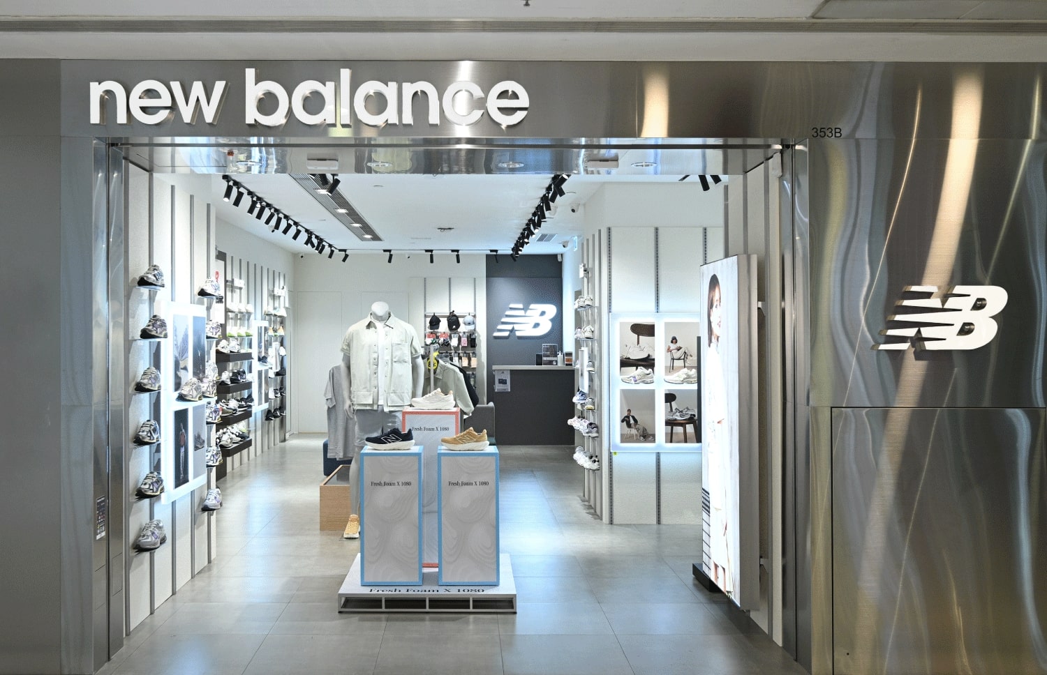 德福廣場 I 購物 – New Balance