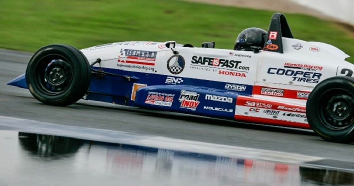 Kotyk provisionally wins Walter Hayes Trophy heat race | RACER