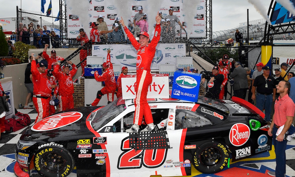 Bell sets Xfinity rookie record with Dover win | RACER