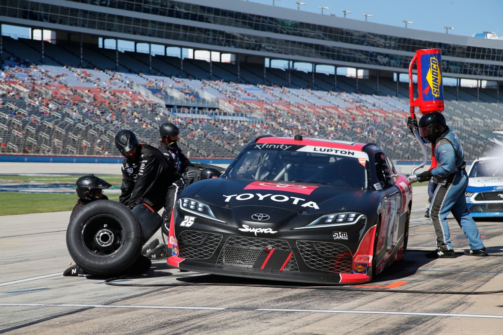 NASCAR podcast interview: Sam Hunt | RACER