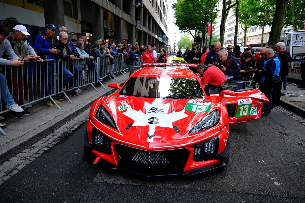 New colors gleam at Le Mans scrutineering | RACER