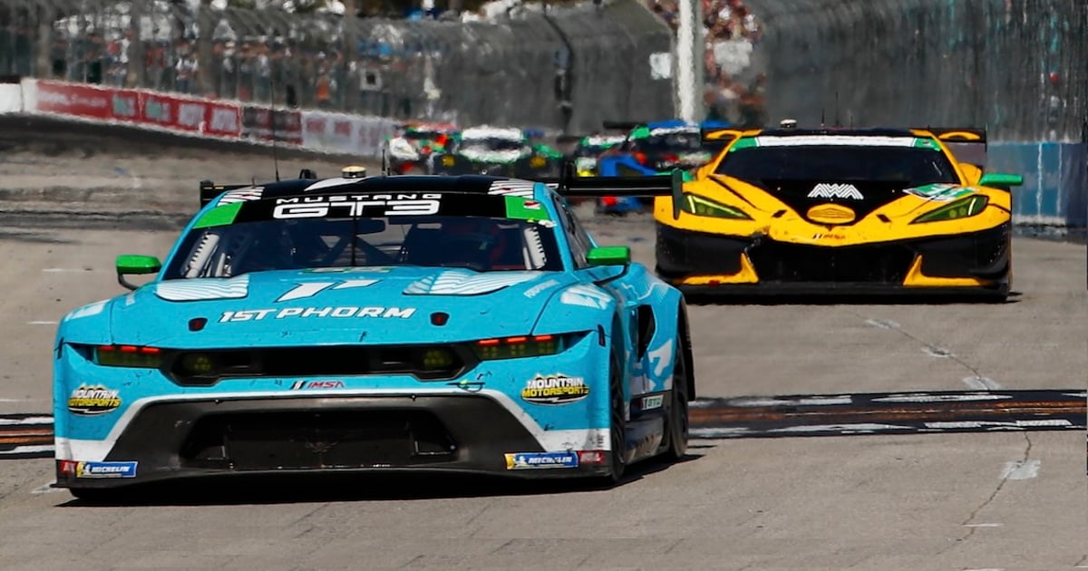 Motown showdown for GTD PRO Corvettes and Mustangs | RACER