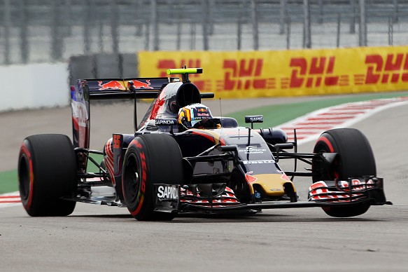 F1: Kvyat delay cost Q3 spot, says Sainz | RACER