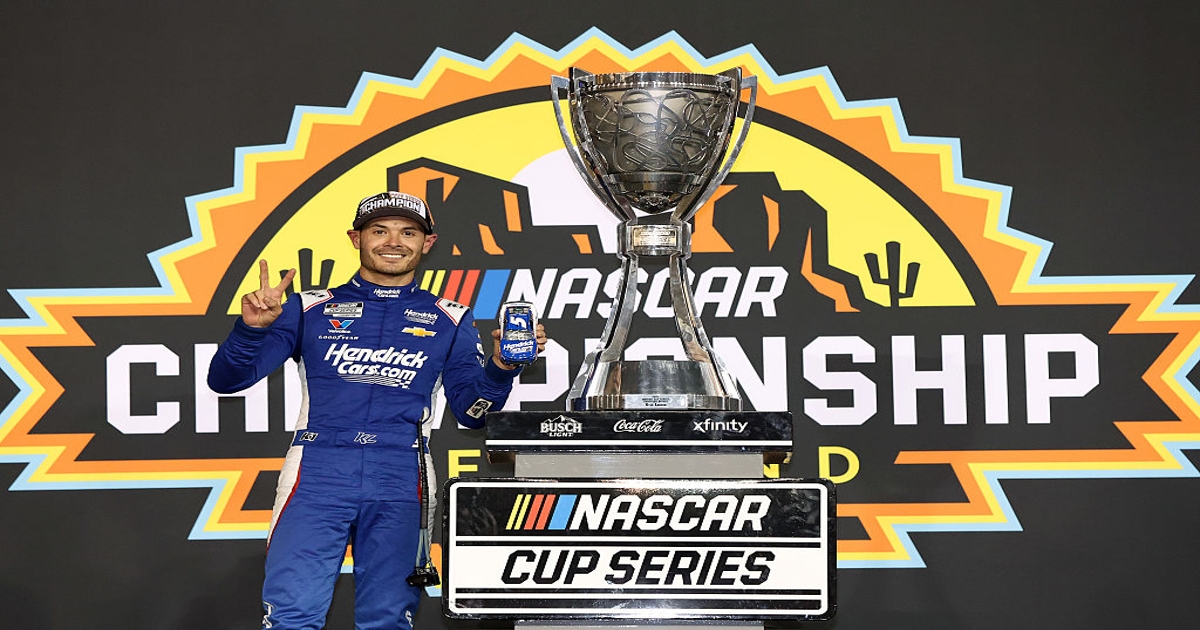 Larson roars to Cup Series title as Blaney takes stunning Phoenix win ...