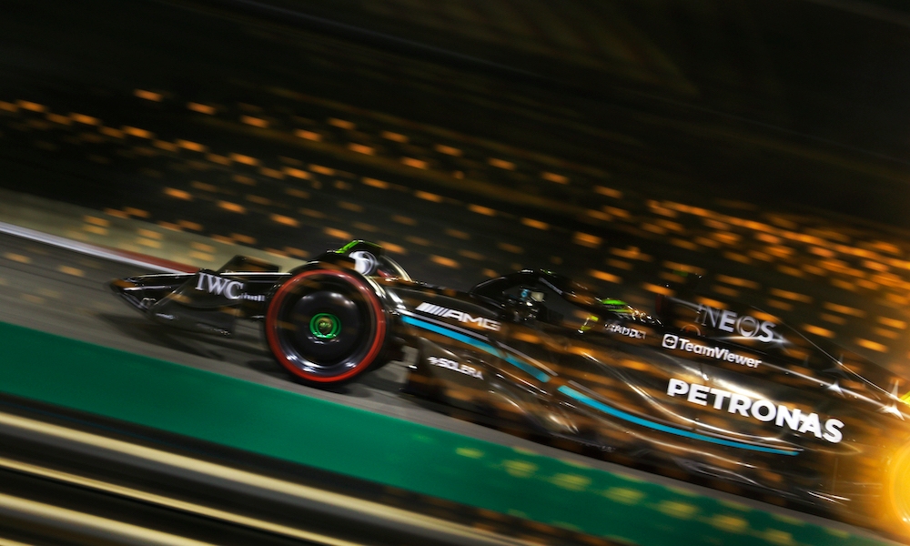 Mercedes a second off the pace - Hamilton | RACER