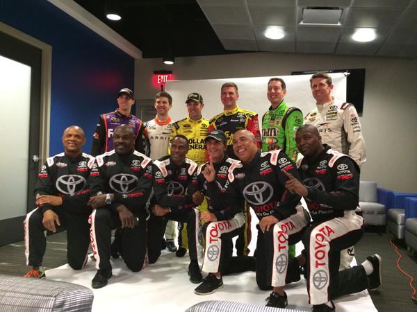 NASCAR Gridiron Challenge to pair NFL, race aces | RACER