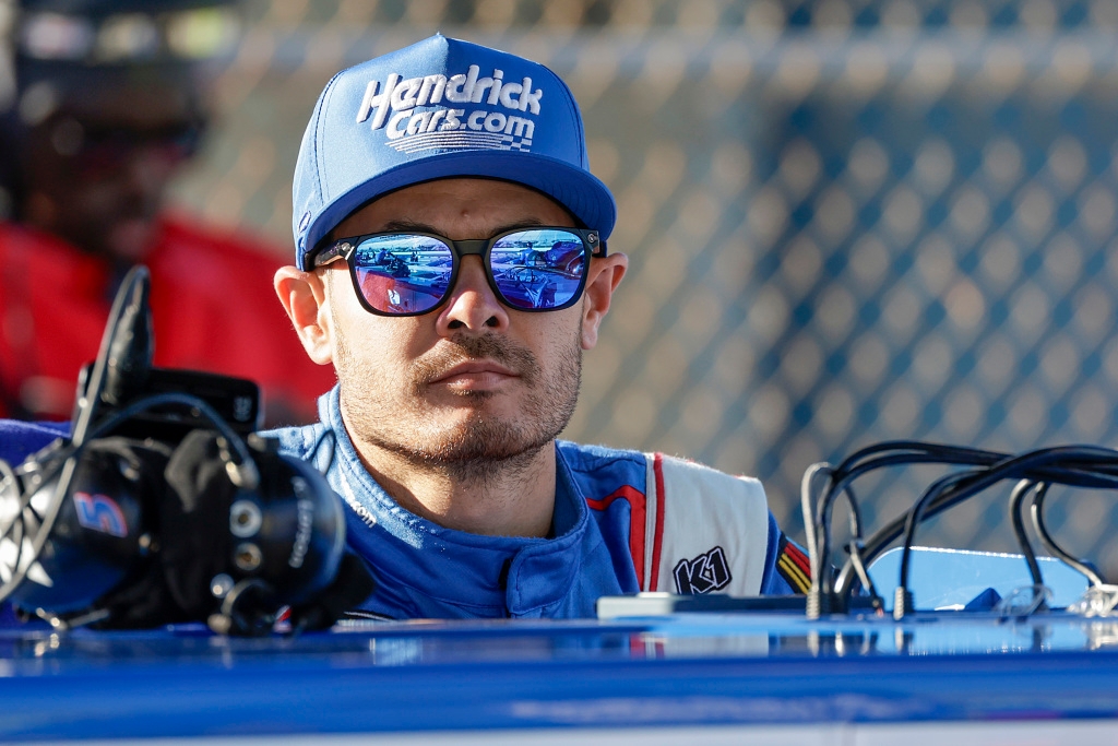 'I didn't expect him to slow down so early' - Larson on pit road crash ...