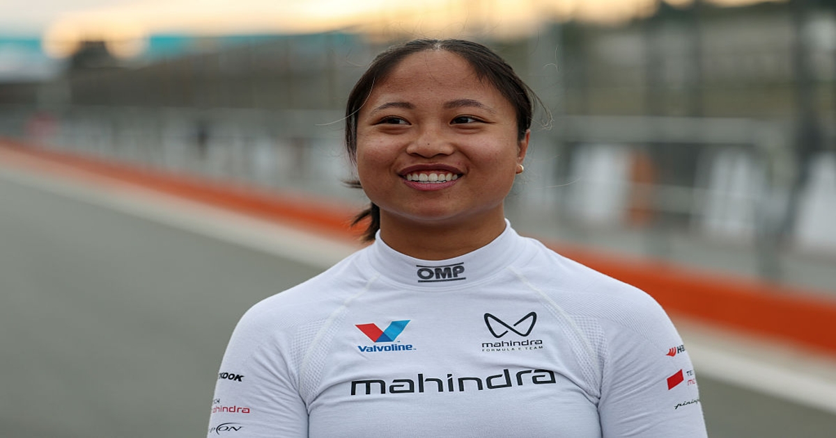 Chambers tops Formula E female driver test | RACER