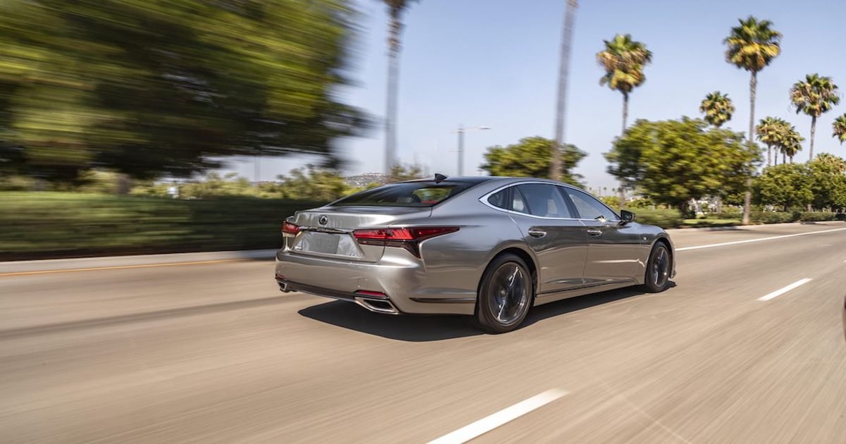 Lexus LS500 F Sport review – Long, lithe and luxurious | RACER