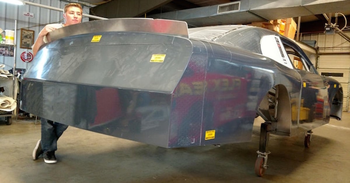 NASCAR video: 360-degree tour of flange-fit Xfinity Series car body | RACER