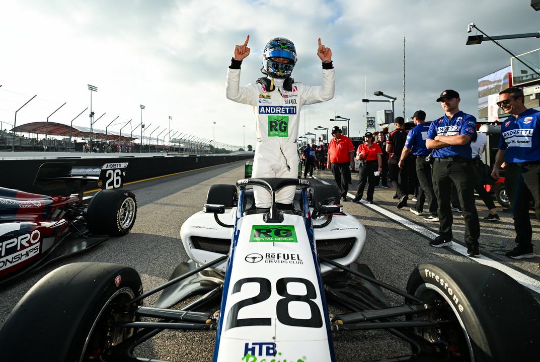 Hauger wins Indy NXT pole on oval debut at WWTR | RACER