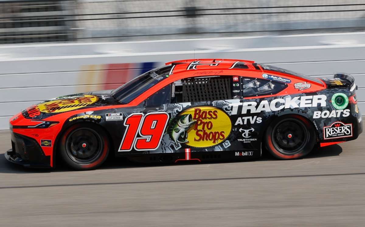 Small hoping Briscoe's presence will propel JGR's No. 19 team | RACER