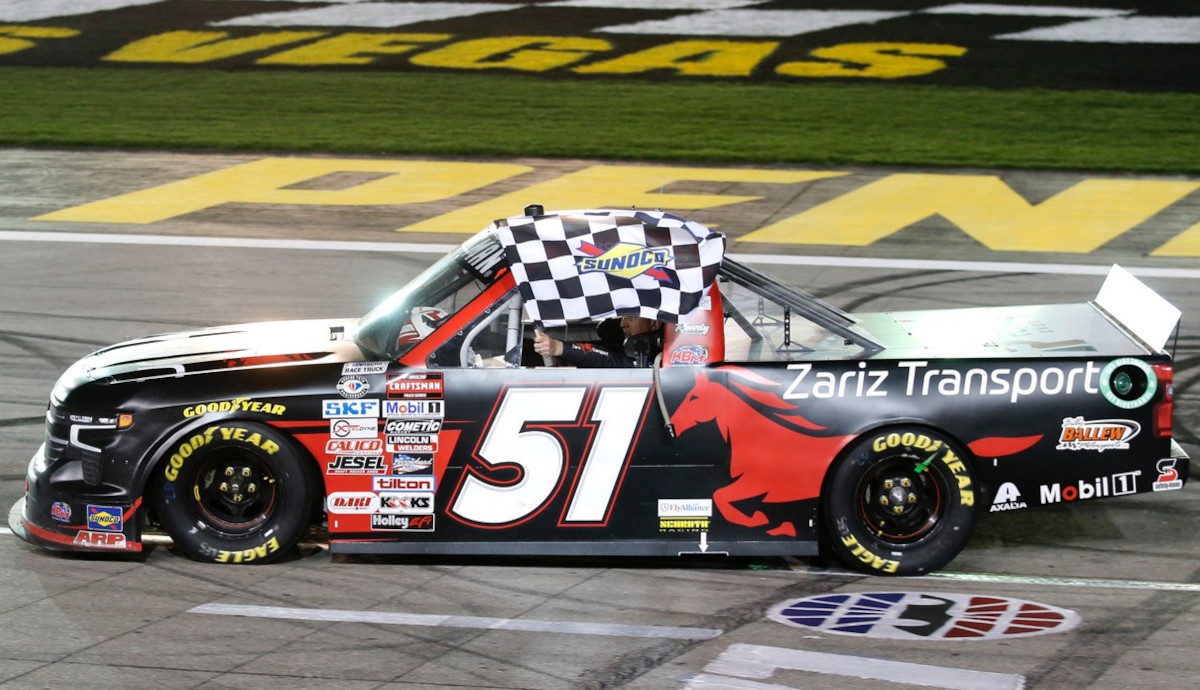 Busch opens hometown triple with Truck Series win in Las Vegas | RACER