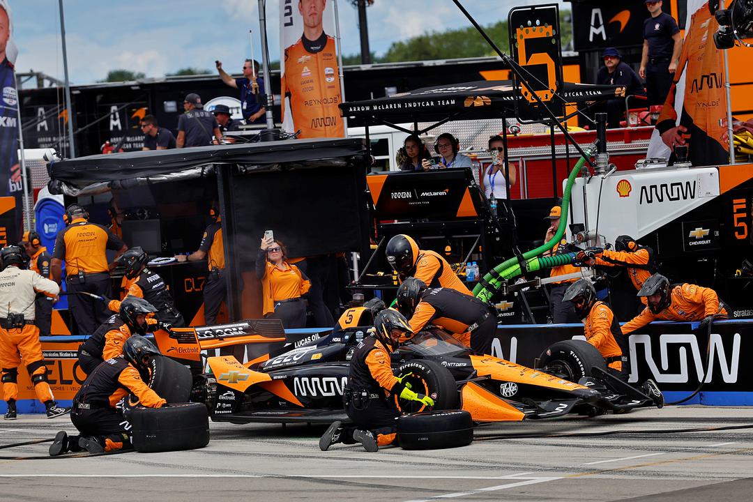 Red Bull gets a warning after Verstappen throws towel out of cockpit ...
