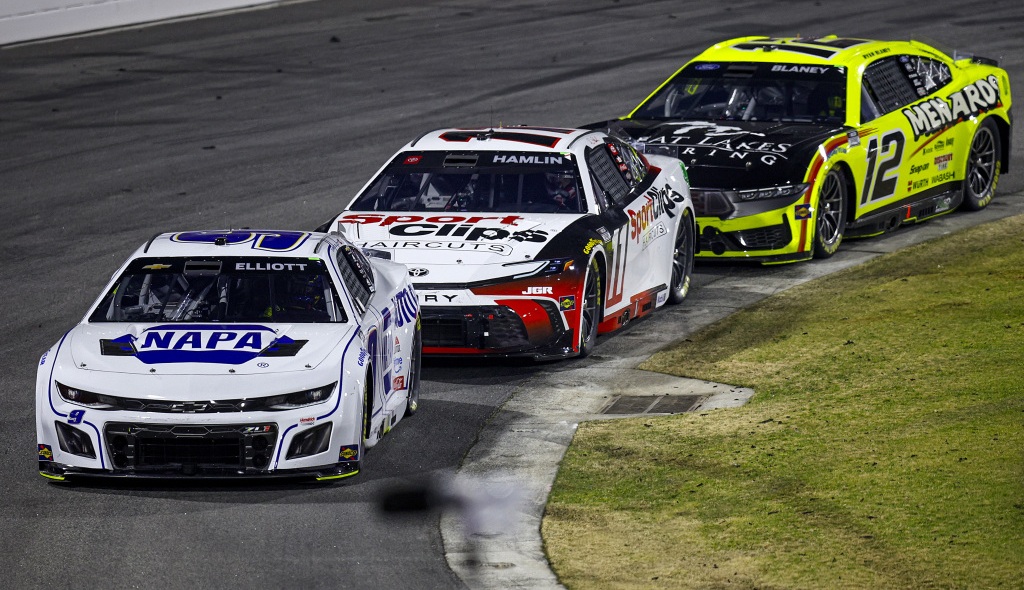 OEMs support NASCAR adding options to issue them penalties | RACER