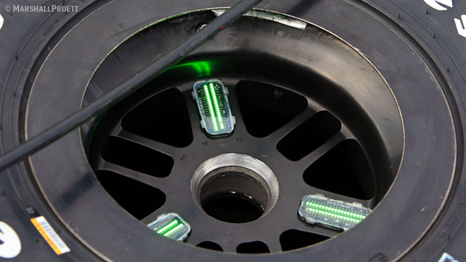 IndyCar: LED wheel display tested at Sonoma | RACER