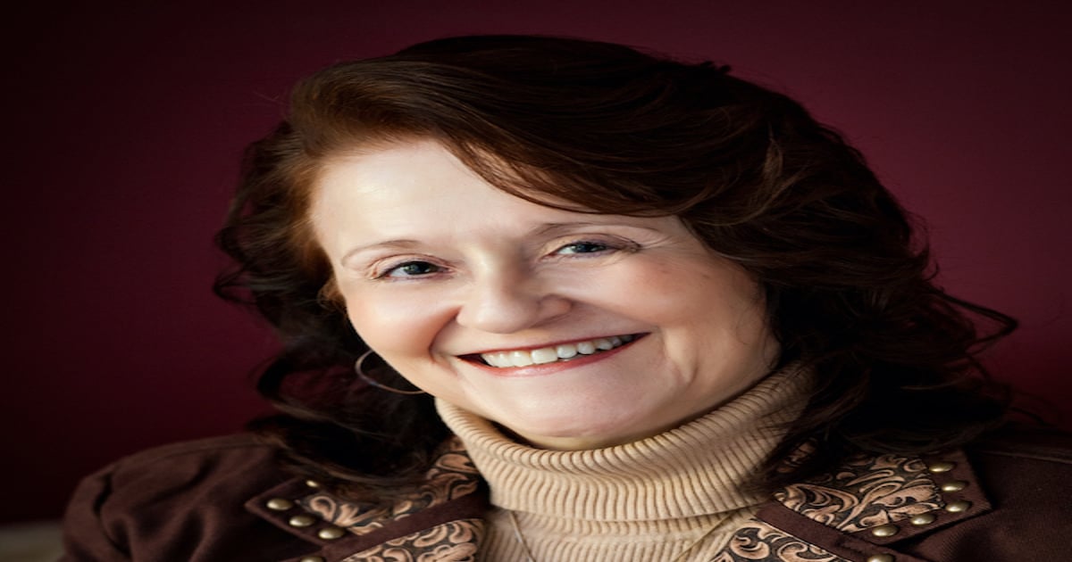 Deb Williams | RACER | RACER