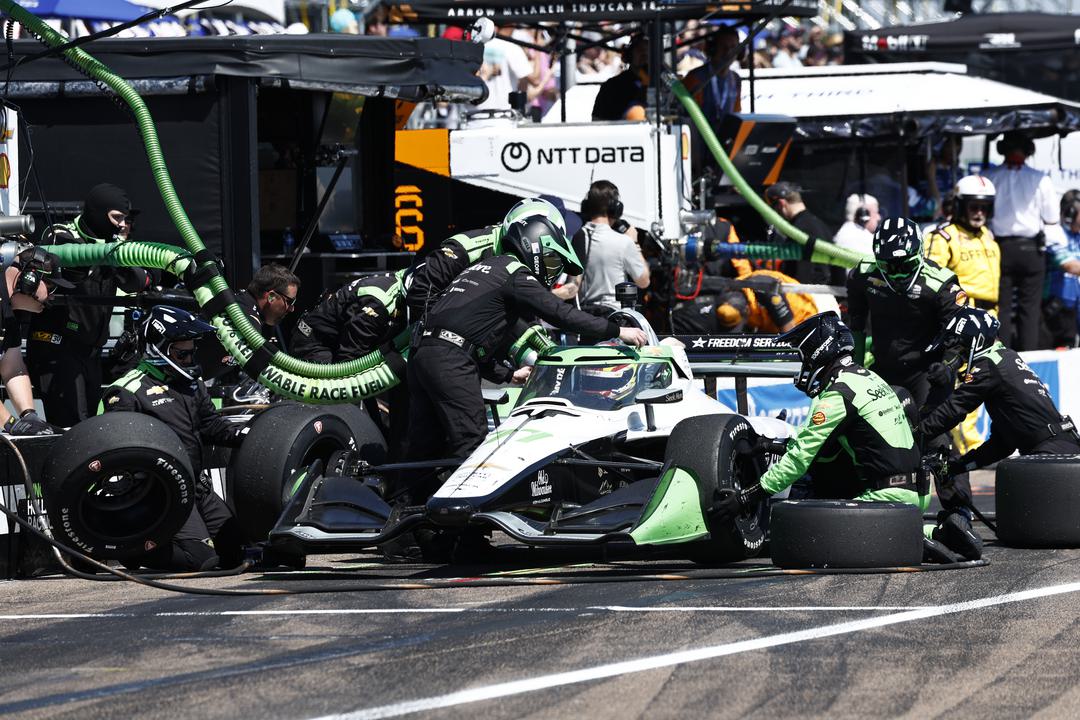 IndyCar teams pitch in to help JHR after transporter fire | RACER