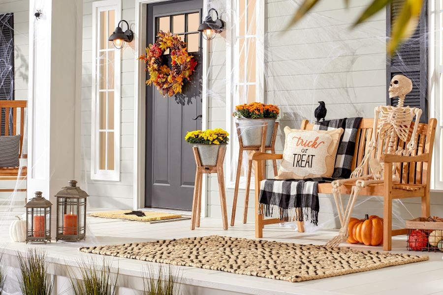 How to Decorate for Halloween - Bed Bath & Beyond