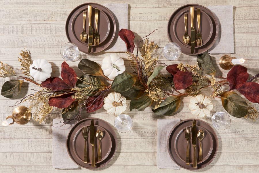 10 Stylish Fall Tablescapes - Bed Bath & Beyond