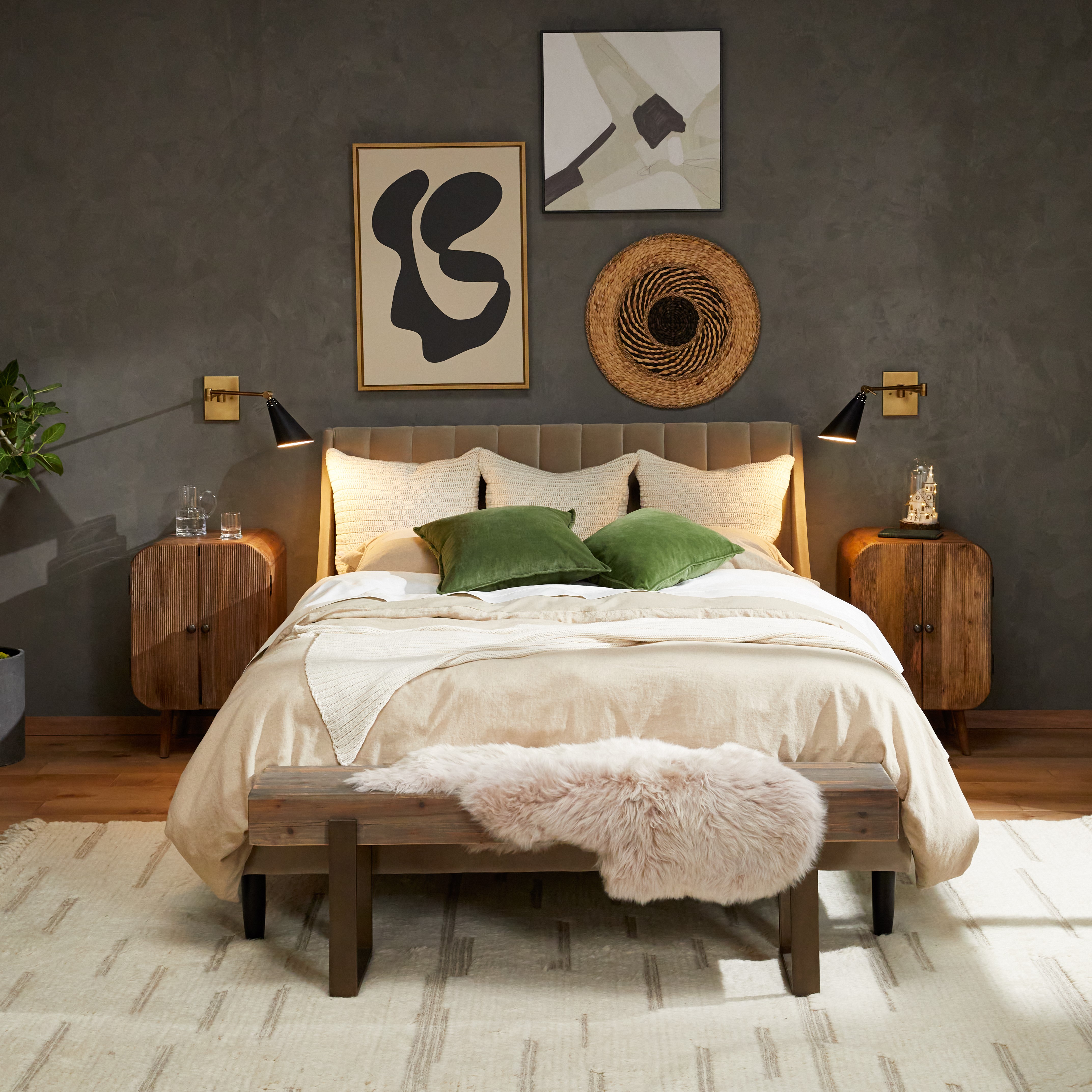 How to Arrange Pillows on a Bed - Bed Bath & Beyond