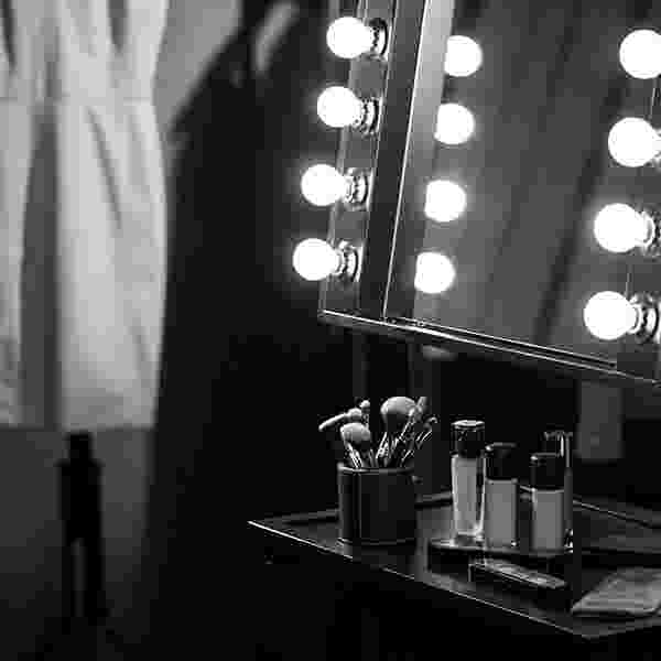 Iconic Make Up: 10 Iconic Firsts | Max Factor