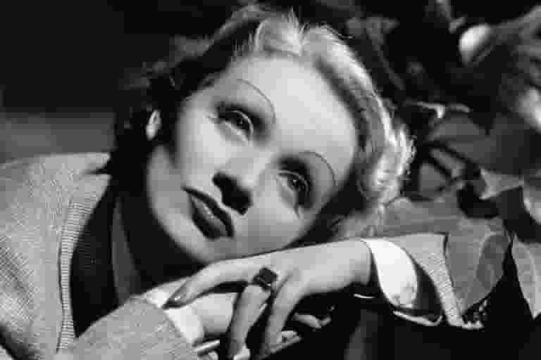 Marlene Dietrich - Glamorous Beauty Secrets | Max Factor