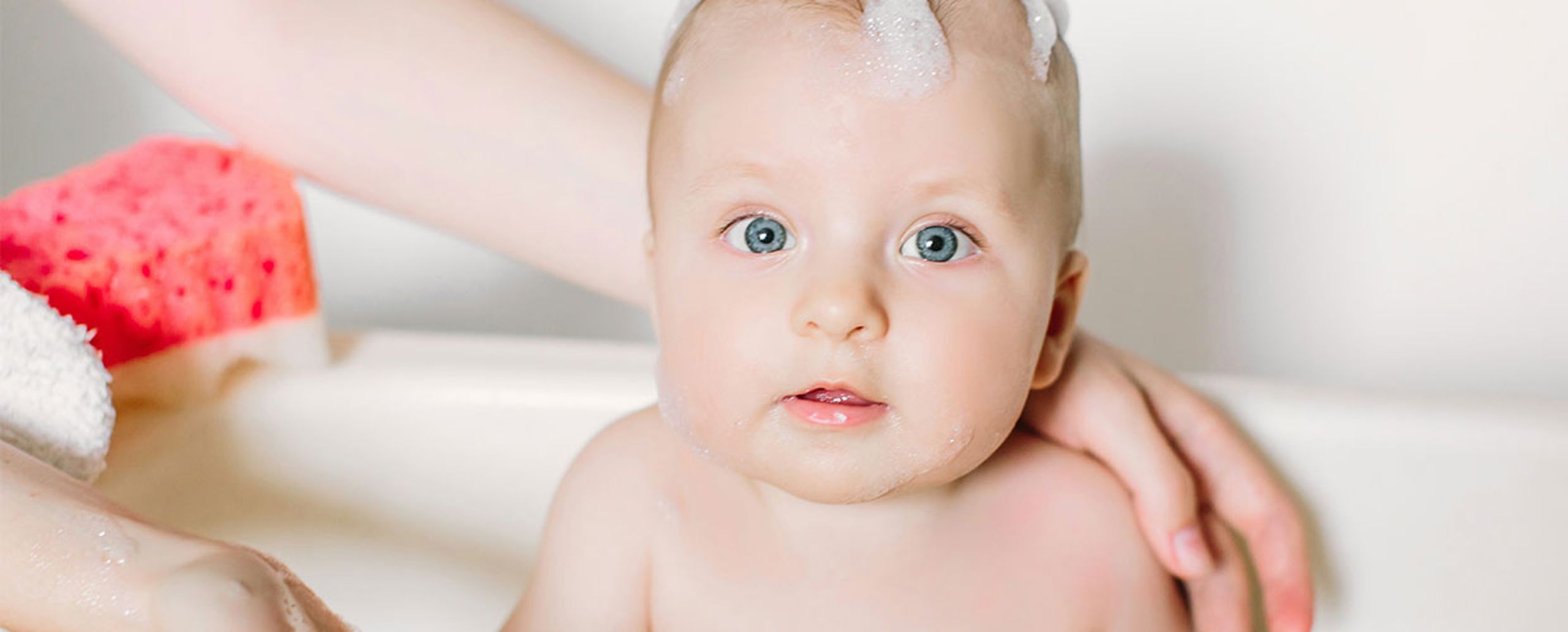 How To Bathe a Newborn: A Step-By-Step Guide | Baby Bunting AU