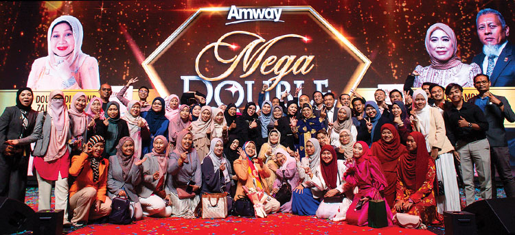 Double Diamond Zainab Ahmad & Mohd Salleh