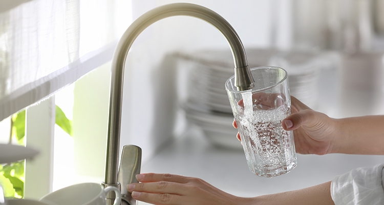 让马来西亚家庭在烹饪时使用清净好水 | 家居生活