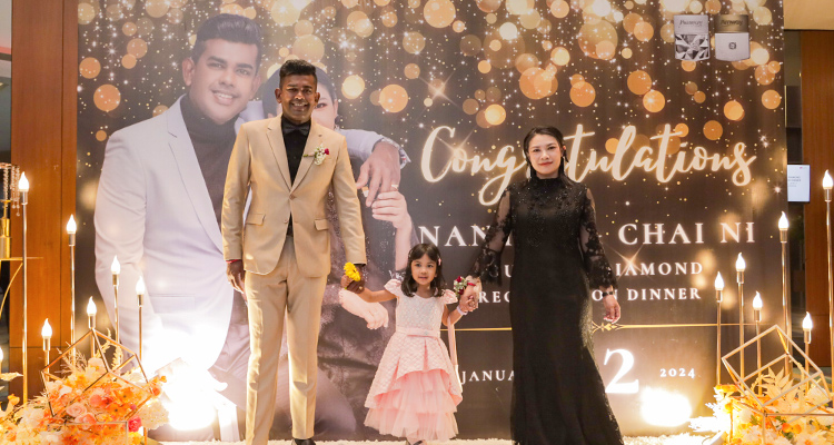 Executive Diamond Nantha Kumar & Chai Ni