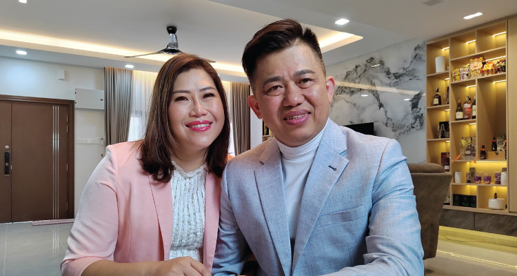 Executive Diamond & Founders Executive Diamond Steven Lee & Elyn Wong