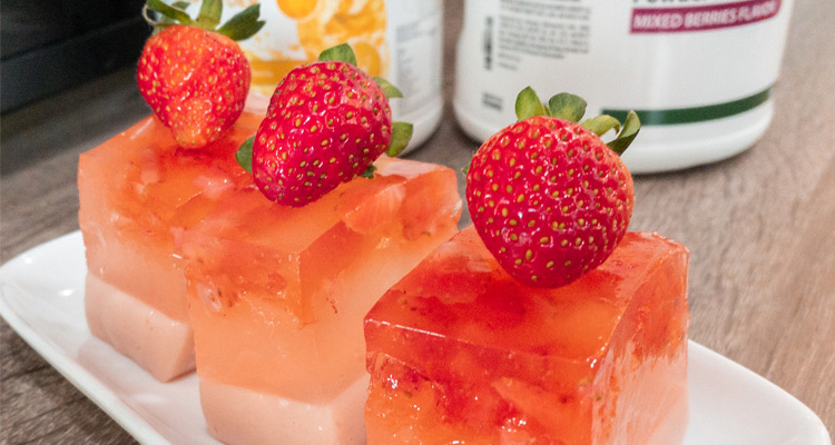 Layered Strawberry Jelly Cake