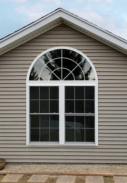 pella-vinyl-arch-window-ohio-home.jpg