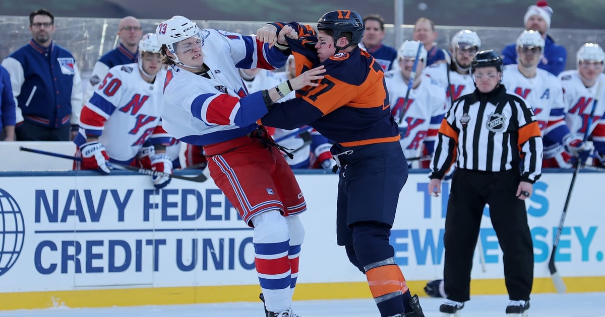 SEE IT: Rangers' Matt Rempe gets into fight in NHL debut