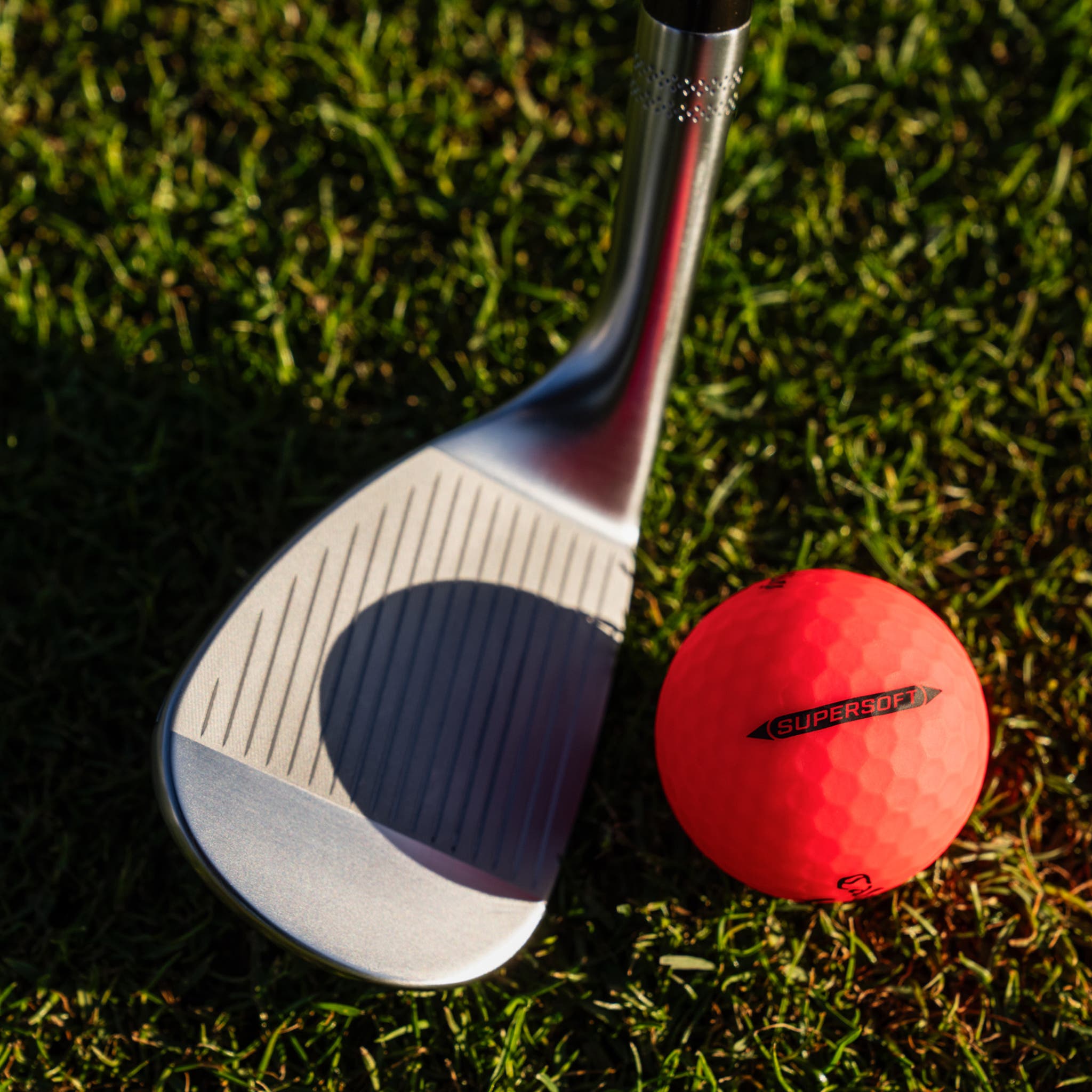 Callaway Supersoft Matte Red | Golf Balls | Callaway Golf