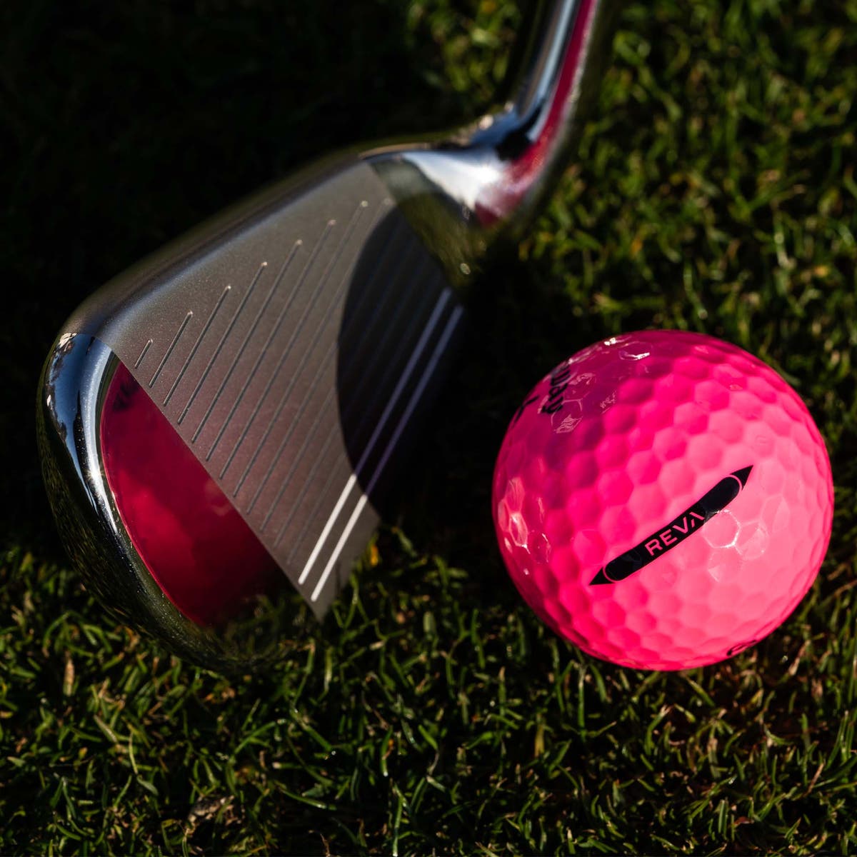Callaway REVA Pink | Golf Balls | Callaway Golf