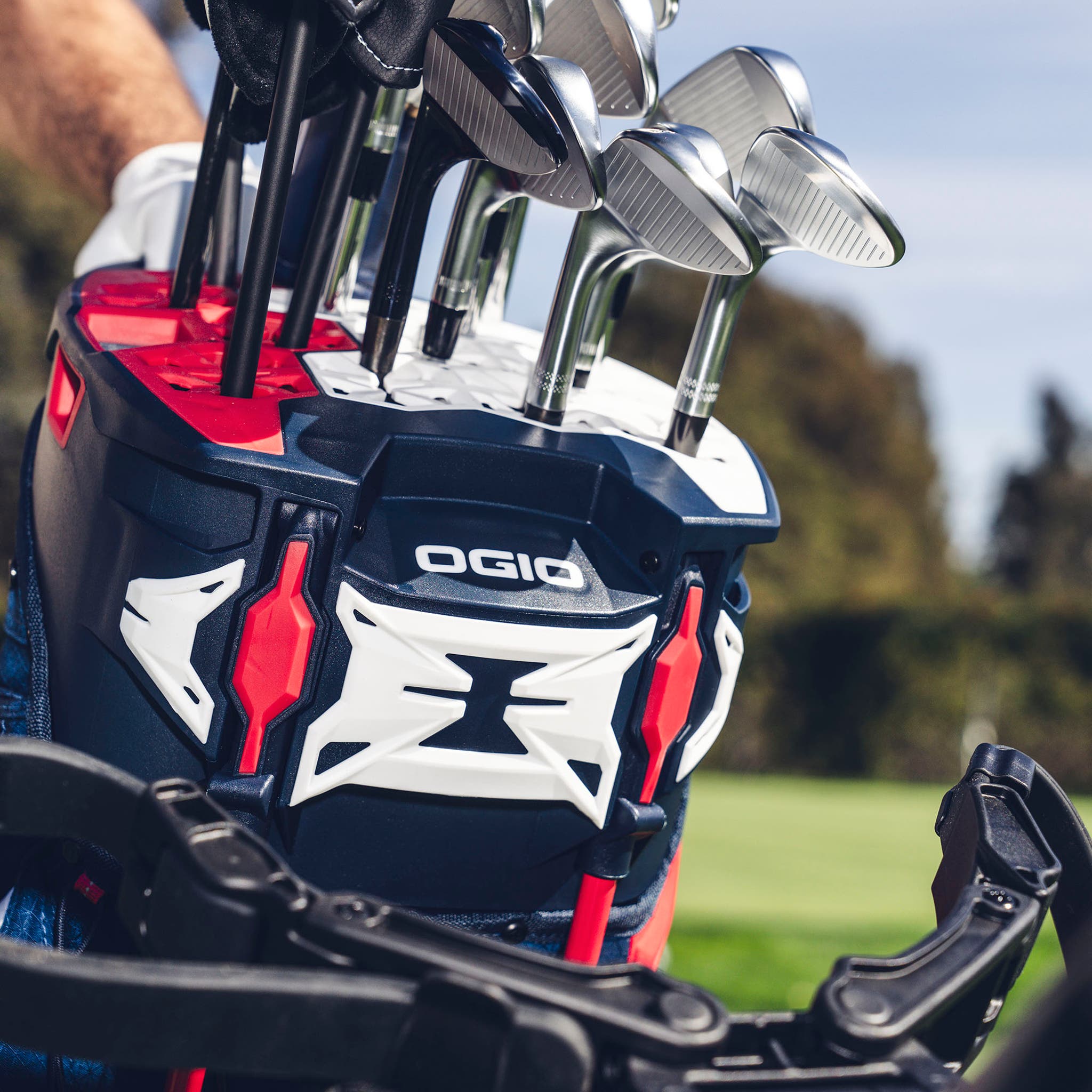 Silencer Hybrid Golf Bag | OGIO