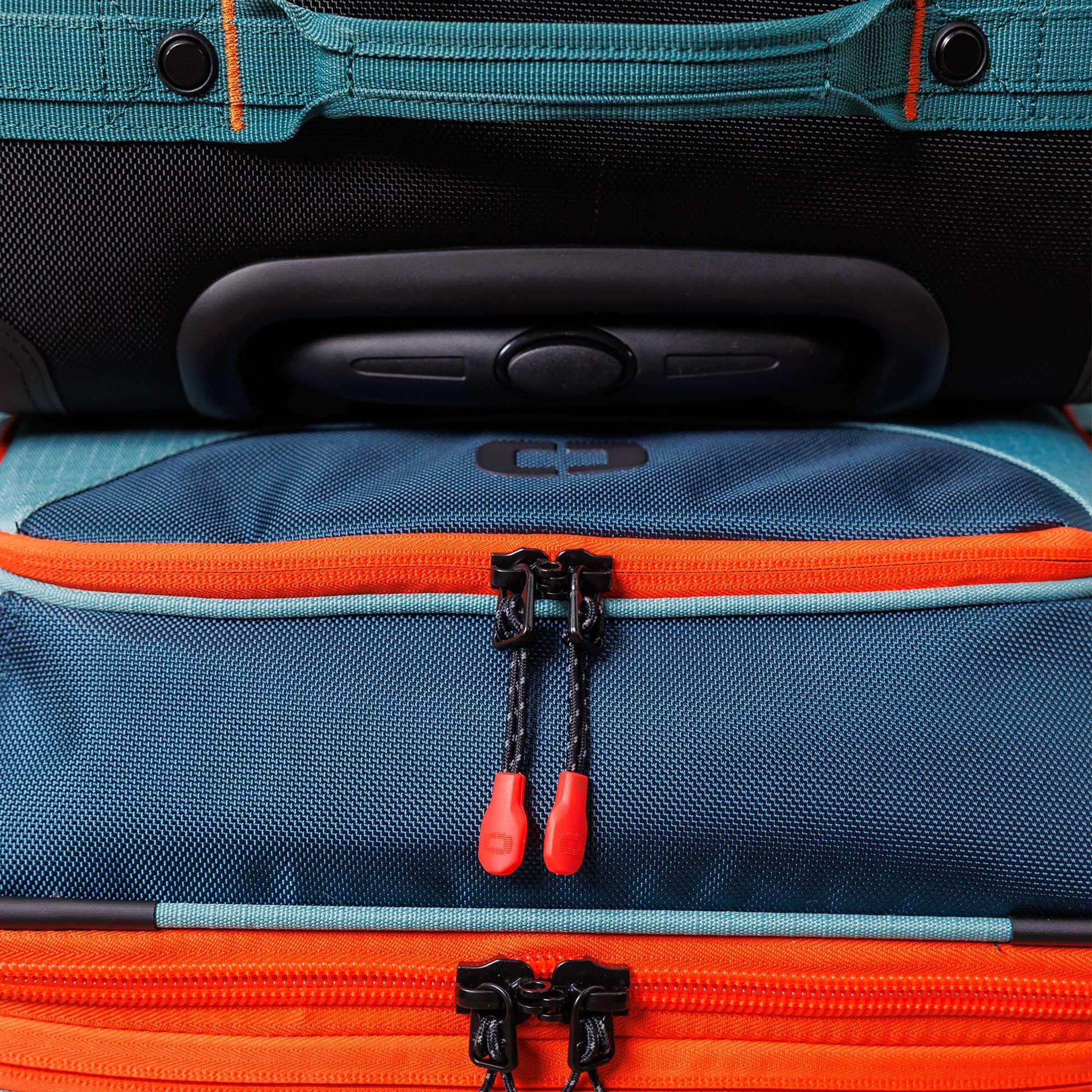 Alpha Layover Travel Bag | OGIO
